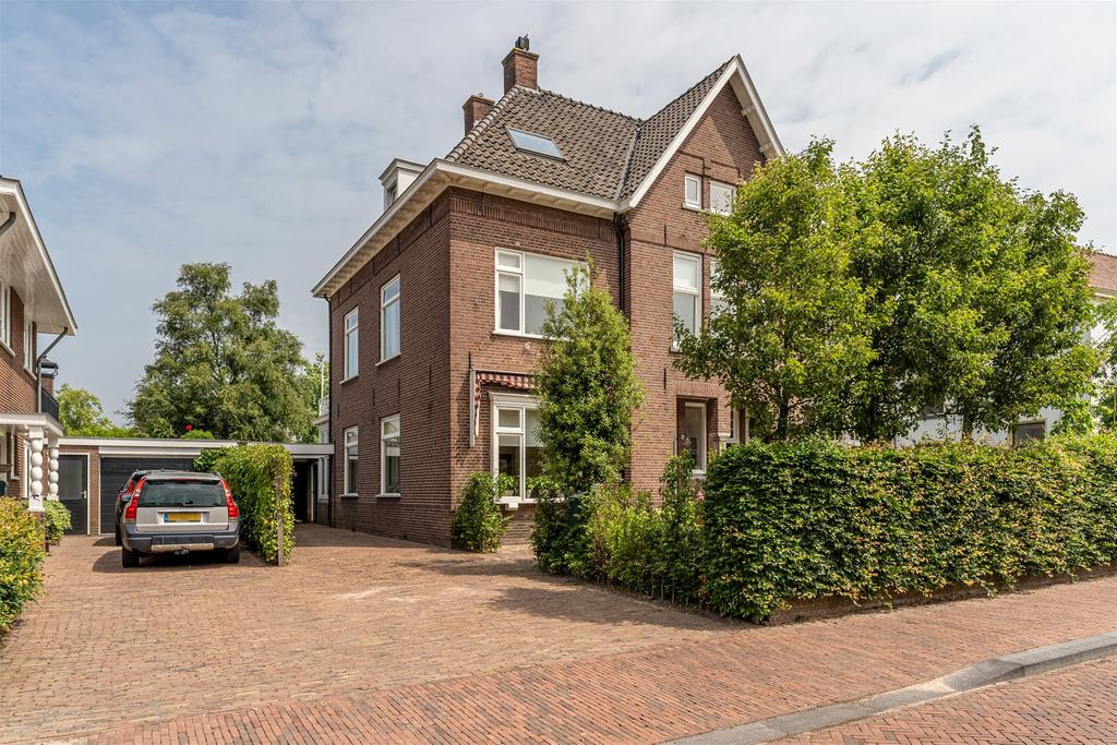 Spoorstraat 30 Nijkerk (woonhuis) - te koop bij Van der Horst makelaars